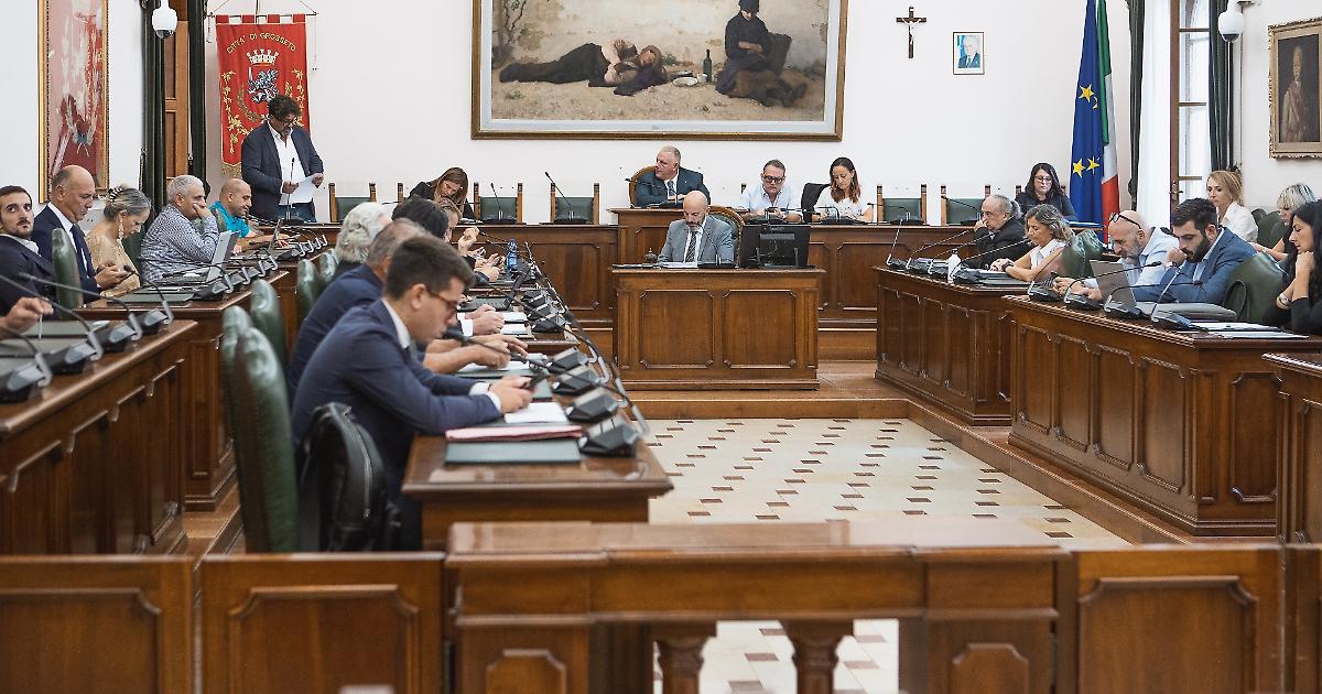 Grosseto riconosce lo Stato di Palestina. Ma il sindaco esce dall'aula ...
