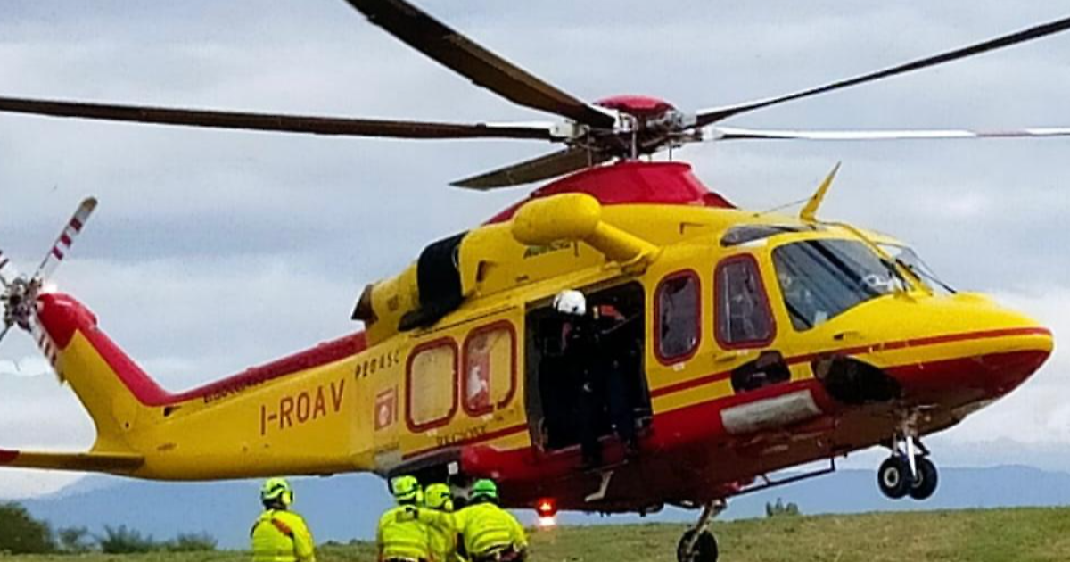 Minorenne soccorso in piscina alle Rocchette: trasportato all'ospedale ...