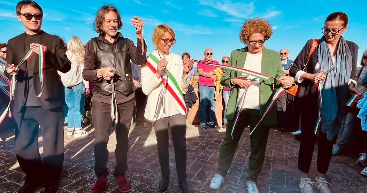 Casa Rossa Ximenes ospita GROUNDWAVE: un viaggio multisensoriale tra ...