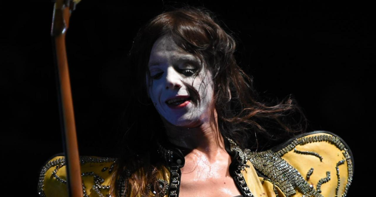 Lucio Corsi in concerto all'Argentario: confermato lo show sul peschereccio - Corriere di Maremma