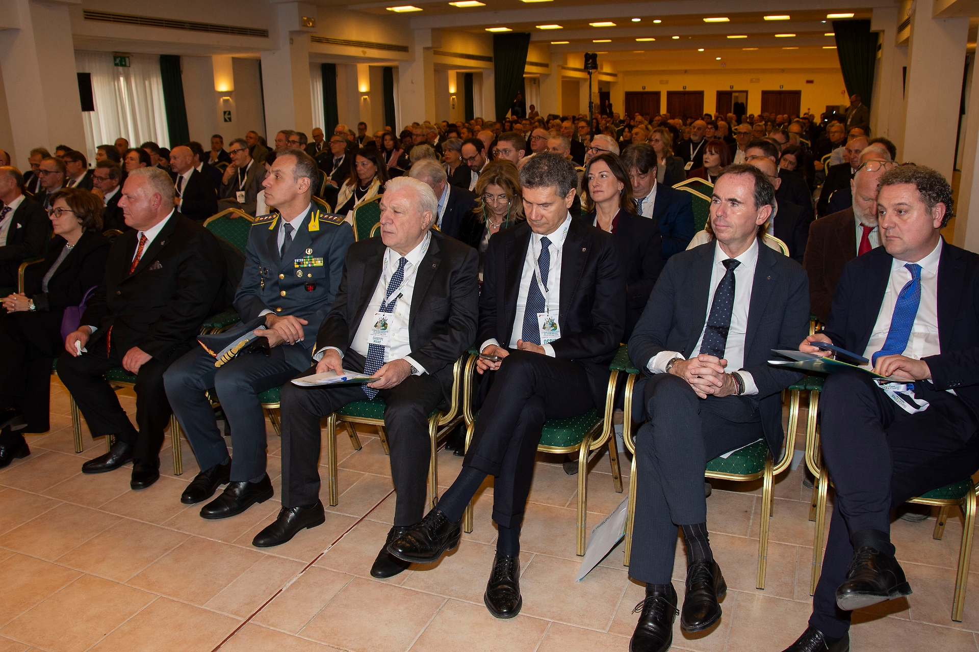 Giuliano Amato per i 35 anni della legge sulle banche: "La finanza deve ...